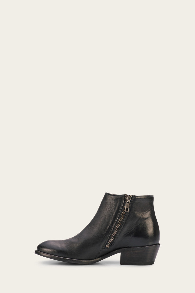 Carson Piping Bootie | The Frye Company