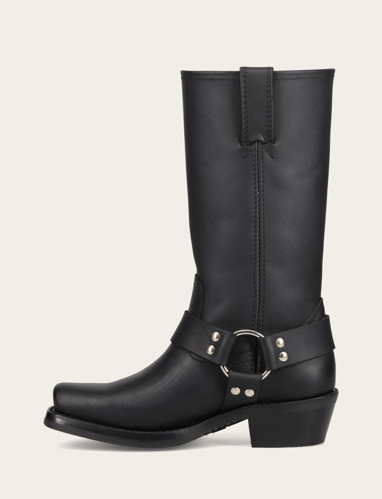 Women's Black Harness 12R Boots | The Frye Company